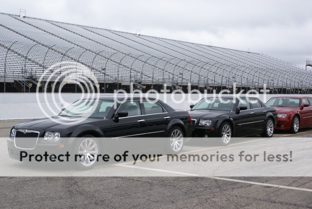 My SRT Track Experience Long, Pic & Vid Heavy | Charger Forums