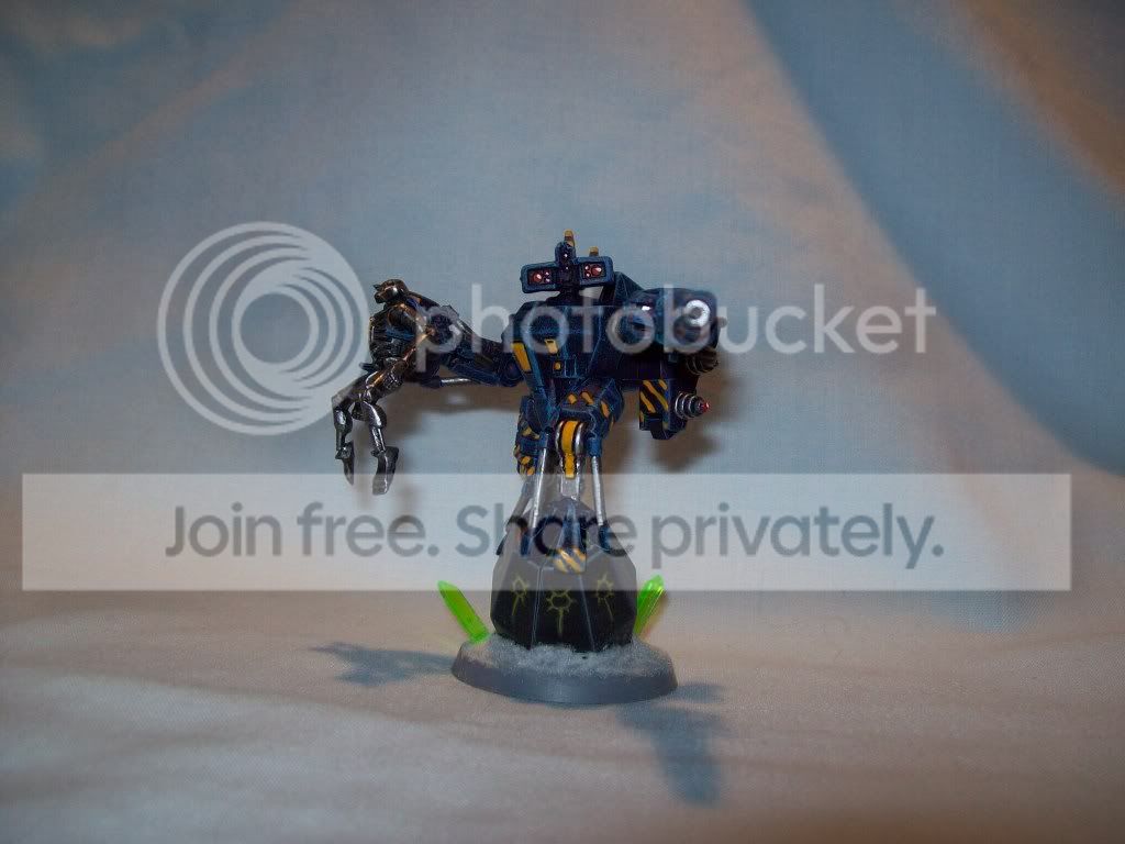 First major Tau conversion; my Commander Farsight | Warhammer 40k Forum ...