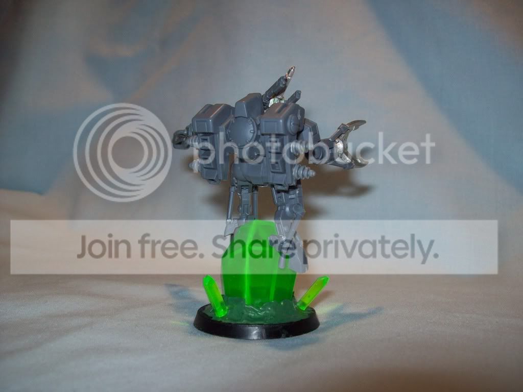First major Tau conversion; my Commander Farsight | Warhammer 40k Forum ...